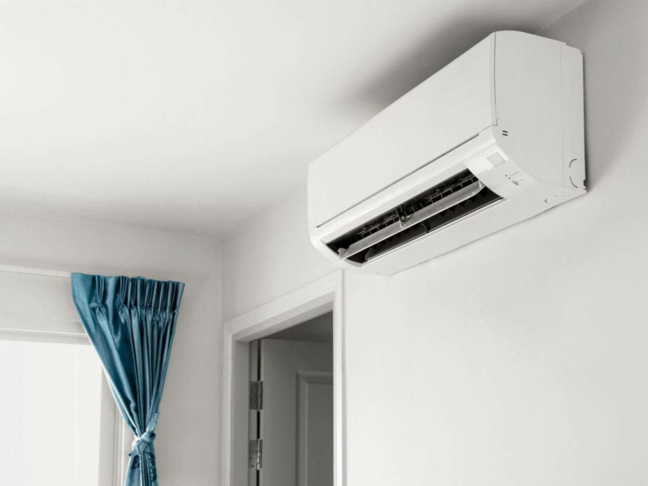 How Does a Wall Mounted Air Conditioner Work? - Colt Home Services How Does a Wall Mounted Air Conditioner Work? - Colt Home Services